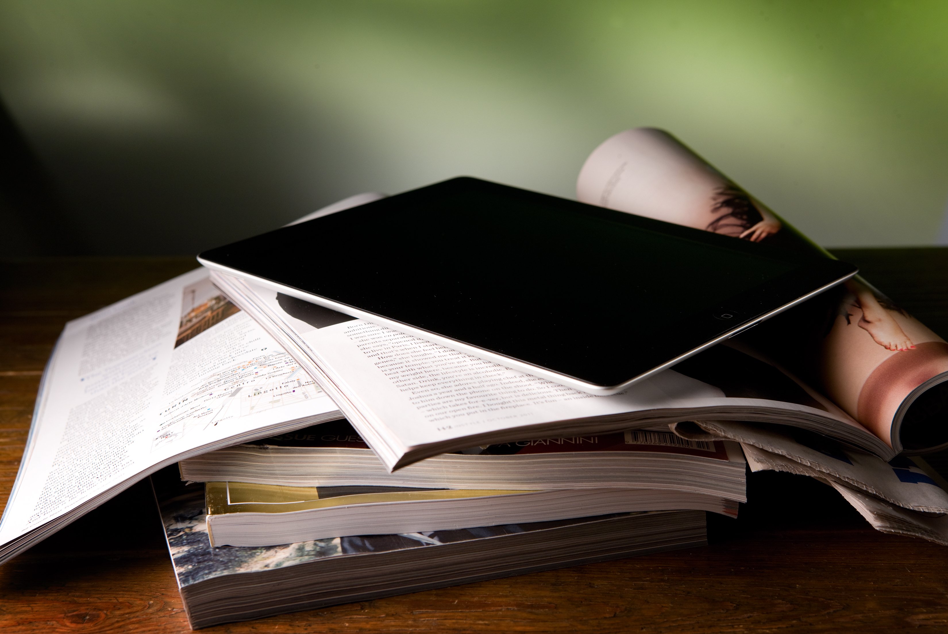 Successful business modelling at Bauer Media: What's beyond a print and ...